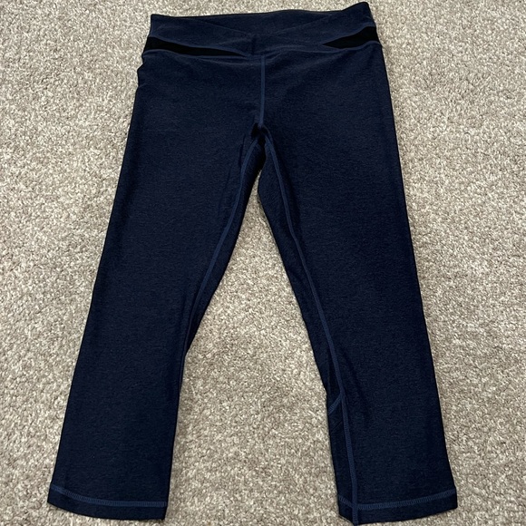 Zella | Pants & Jumpsuits | Zella Cropped Leggings | Poshmark